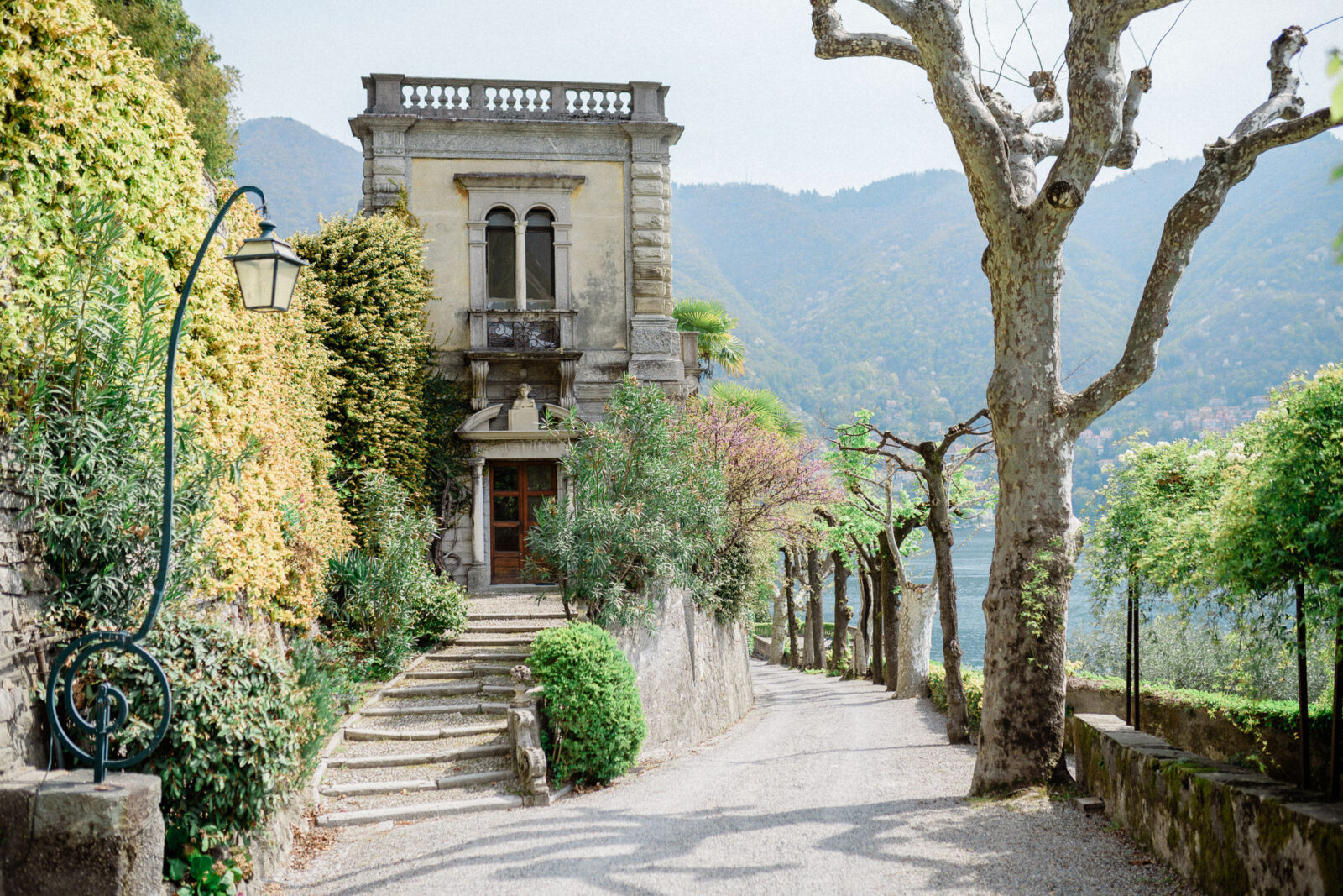 Romantic Wedding Editorial at Villa Pizzo, Lake Como ...